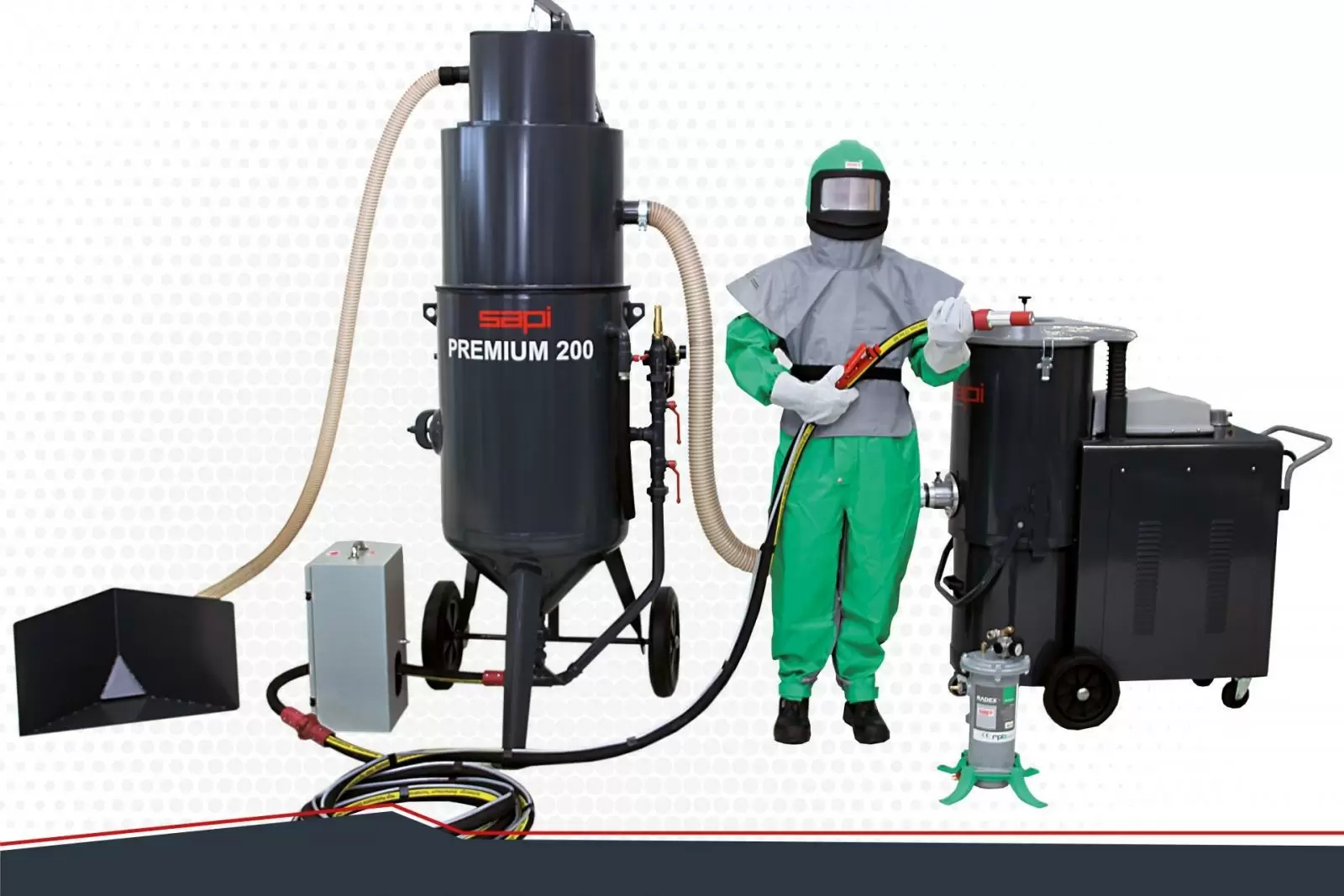 Sandblasting machine with cyclone and abrasive vacuum cleaner